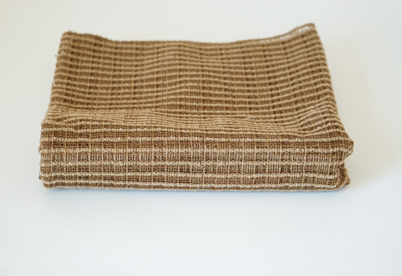 Brown Table Runner Lace Type - Emotions Deco